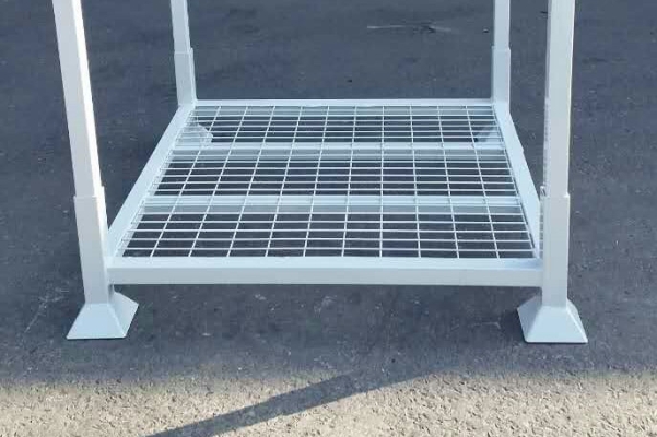 Stacking Rack with Wire Mesh Decking | VietPOS Rack