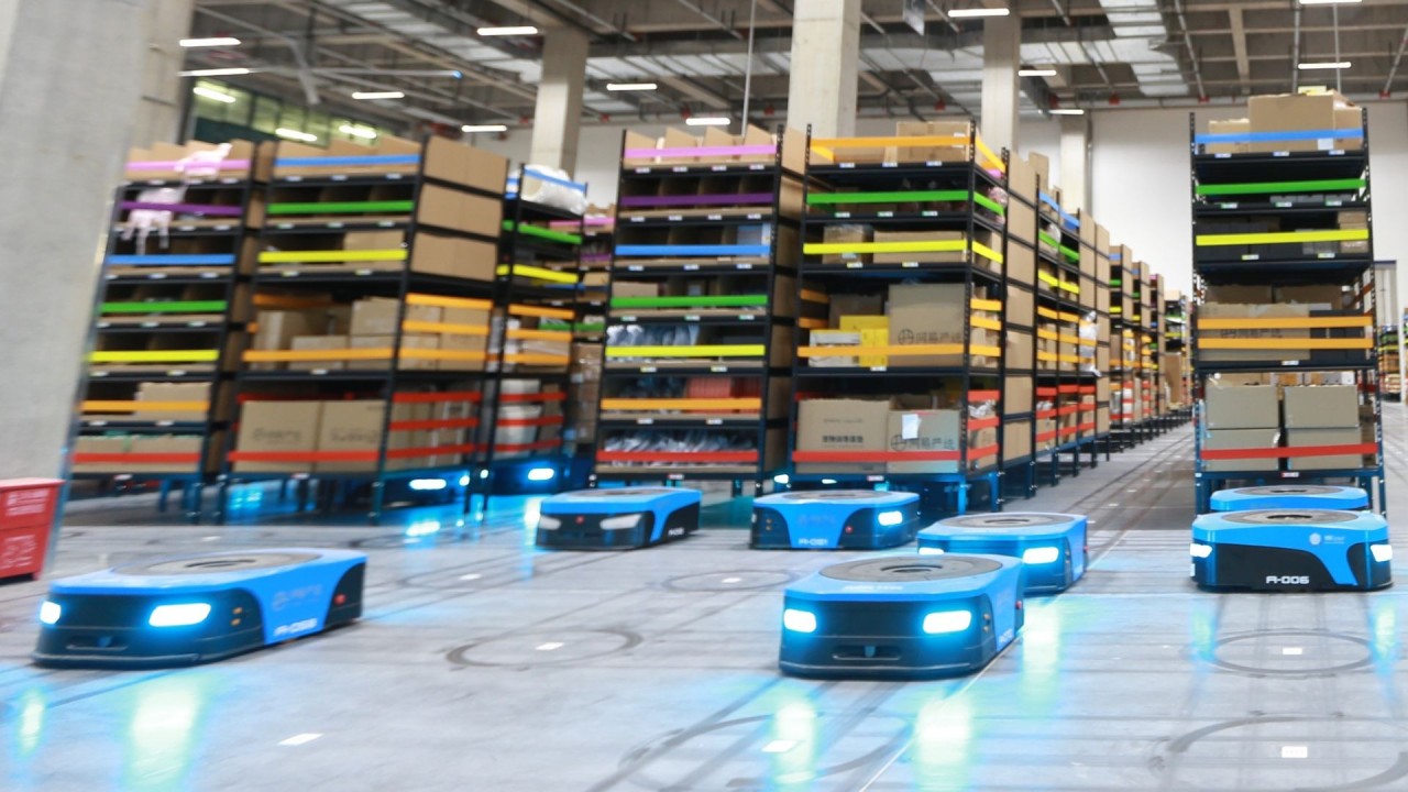 How Do Autonomous Mobile Robots (AMR) Work? Applications in Automated ...